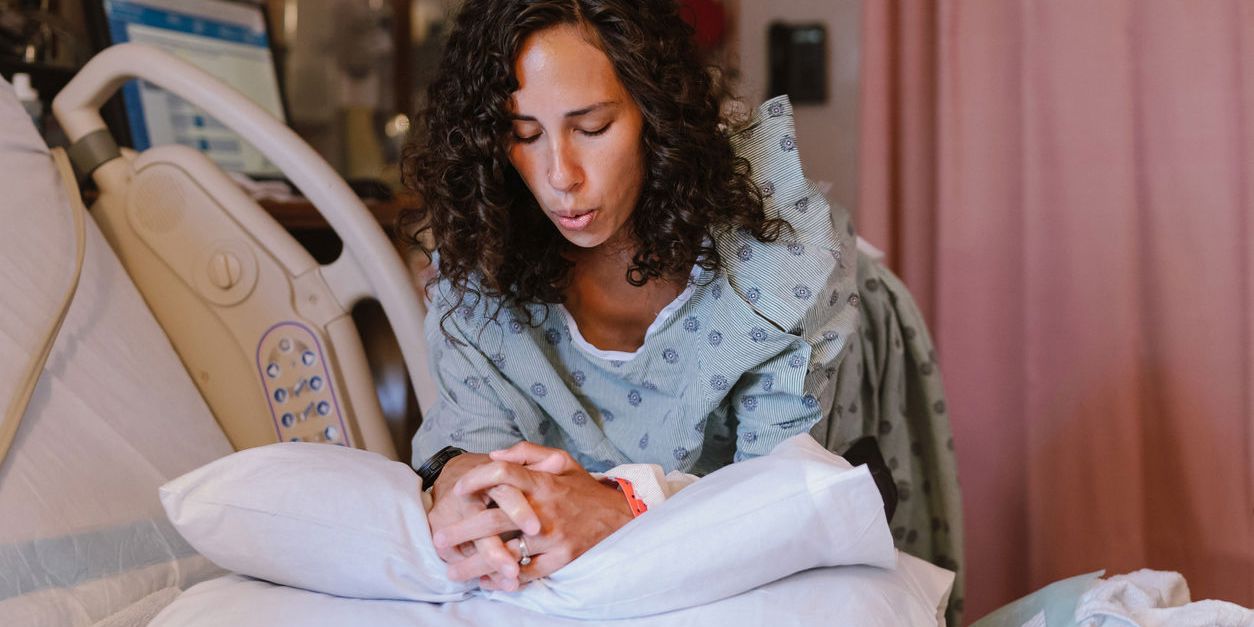 7 Different Birthing Positions to Try During Labor | Your Baby Club