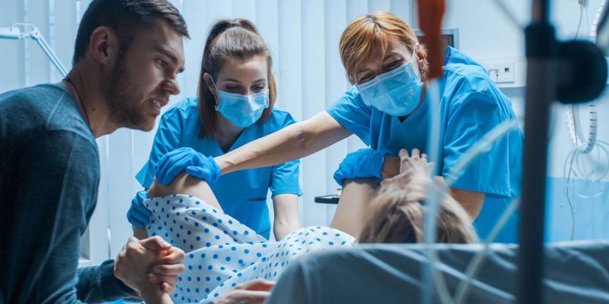 What it Feels Like to Give Birth in Front of 30 People