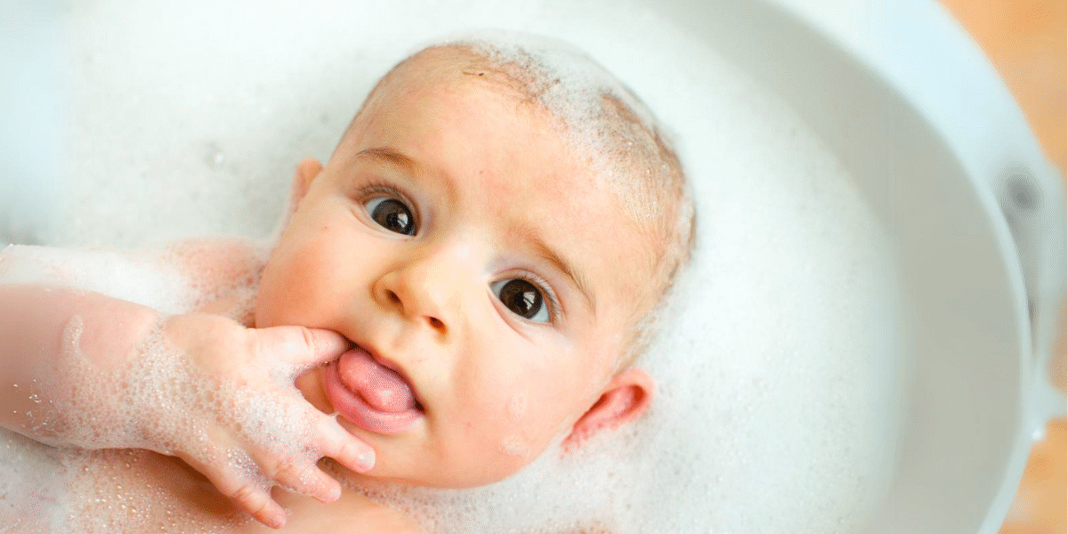 4 Best Baby Baths | Your Baby Club