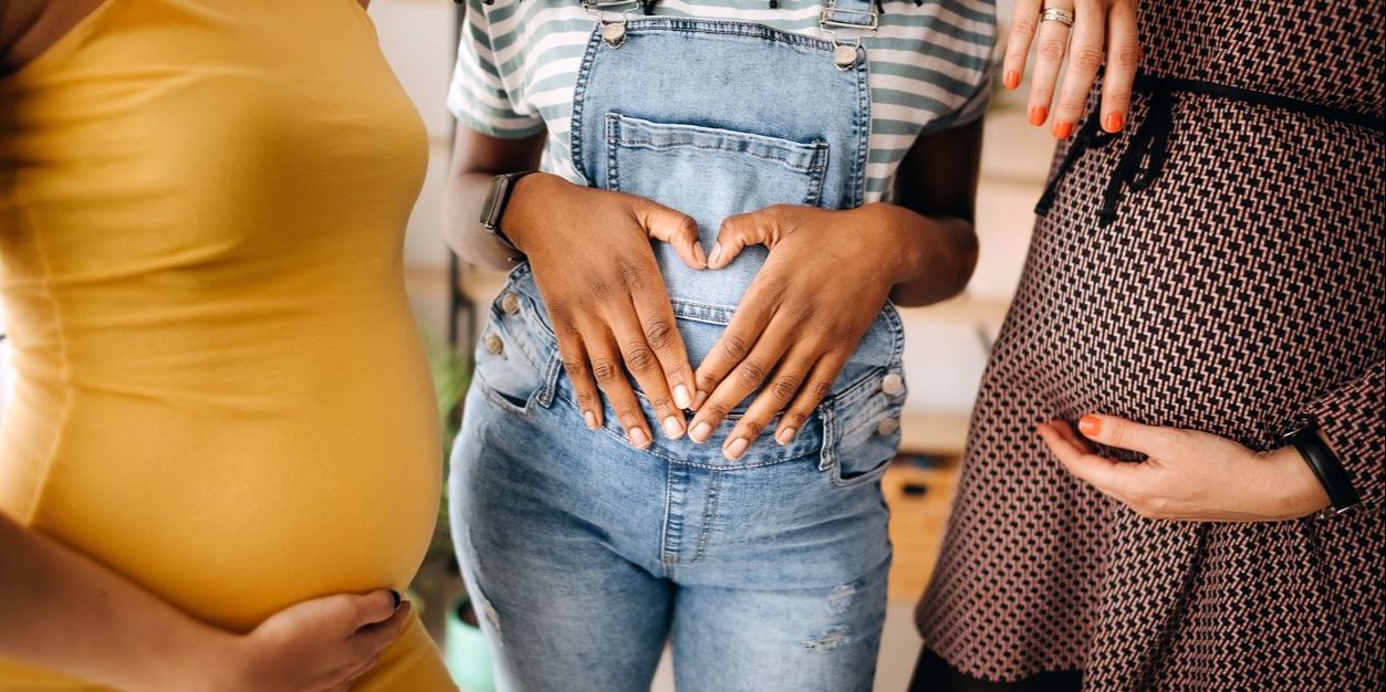 Our Top 10 Must-have Maternity Clothing Items